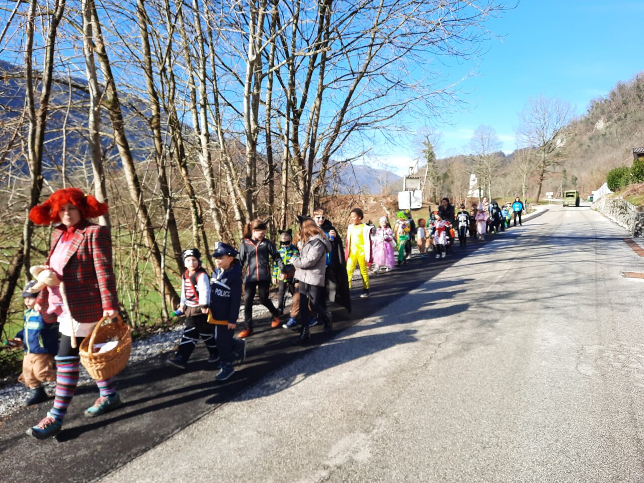PŠ Kamno: pustno rajanje | OŠ Tolmin
