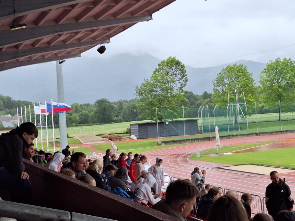 Atletika FINALE za OŠ | OŠ Tolmin